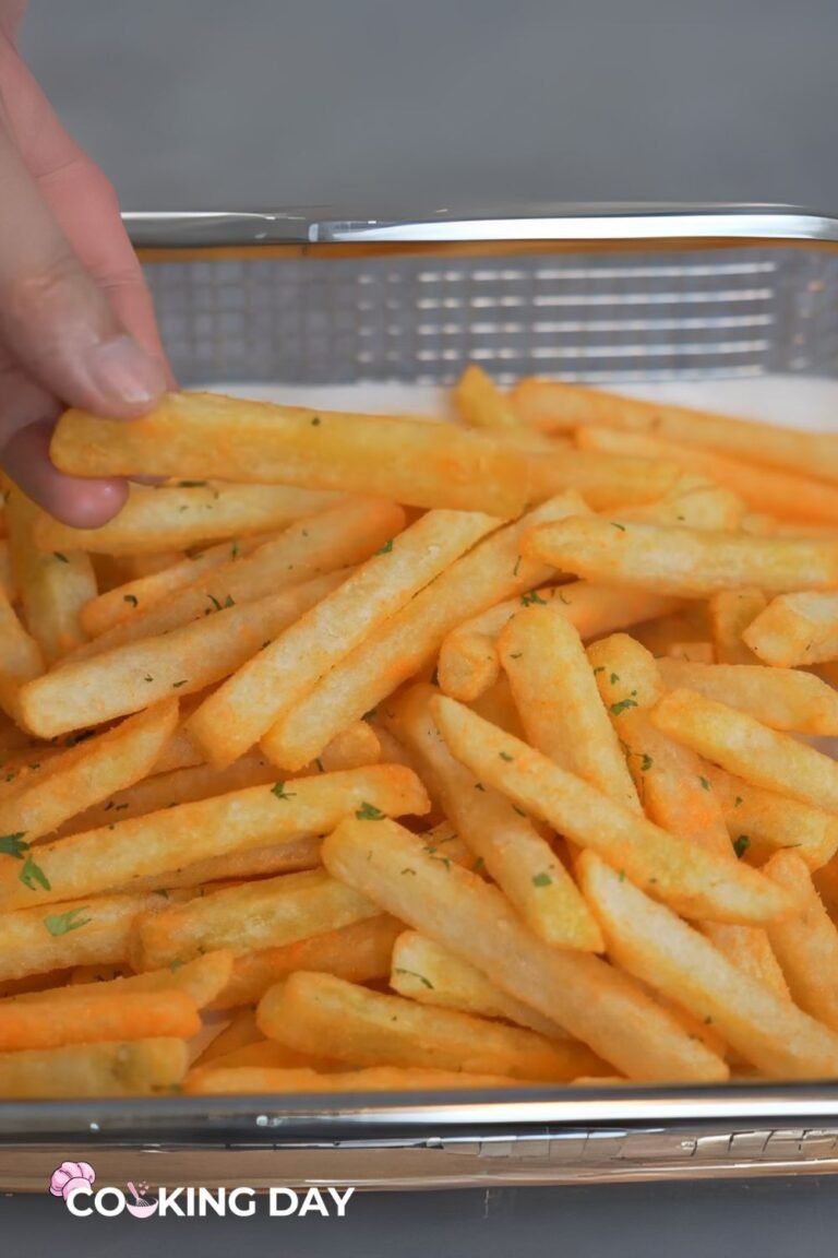 Perfectly Crispy Homemade French Fries – Golden & Crunchy! - Cooking Day