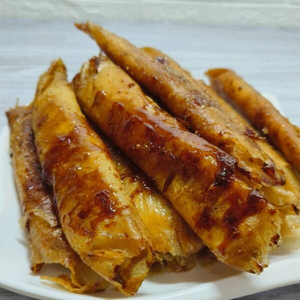 How To Make Filipino Simple Turon (Banana Lumpia) At Home - Cooking Day